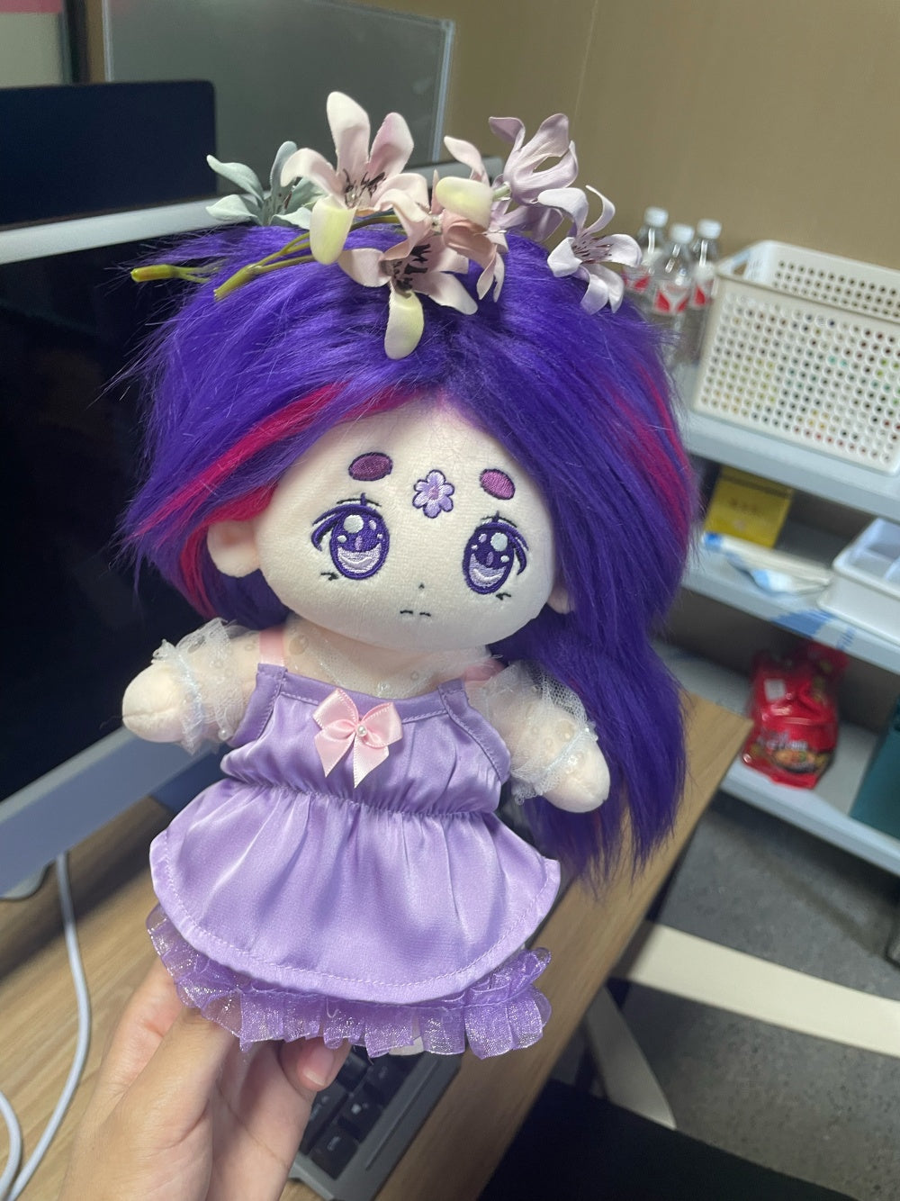 Custom little fairy by a store – X Personatoy